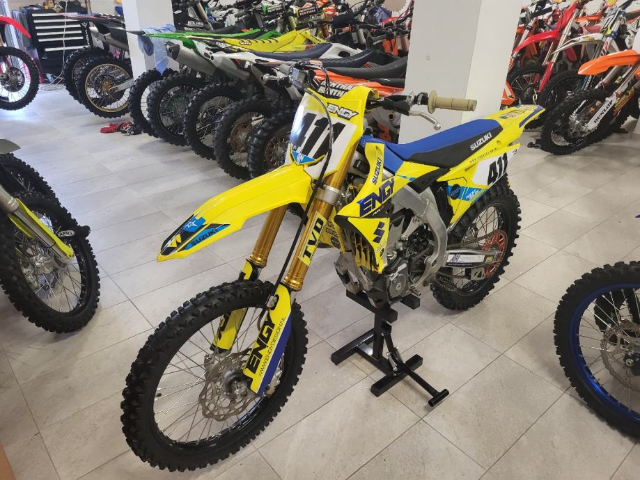 Suzuki RMZ 450 cm3, 2022 god.