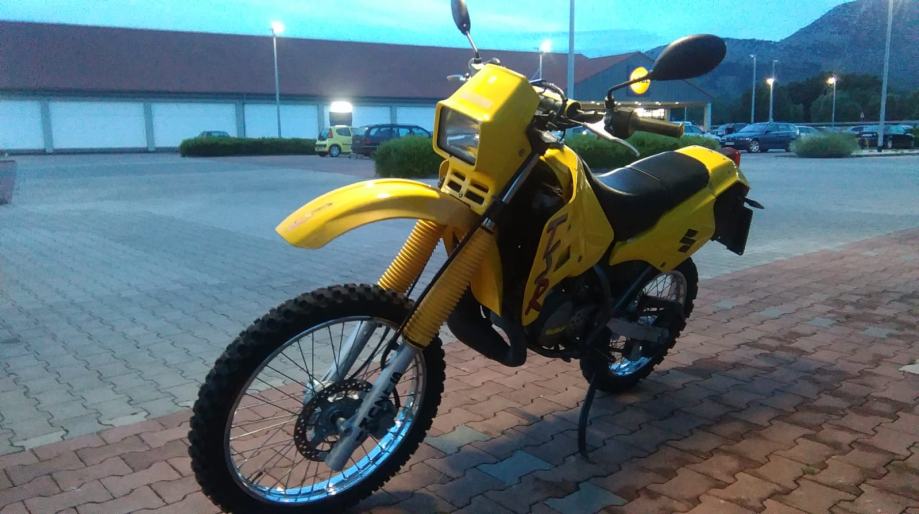 Suzuki tsr 125, 1997 god.