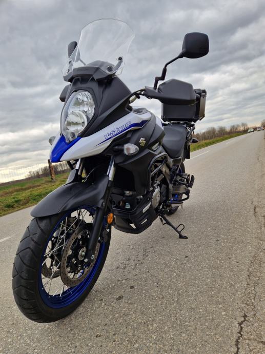 Suzuki V-Strom 650 XT Adventure 645 cm3, 2020 god.