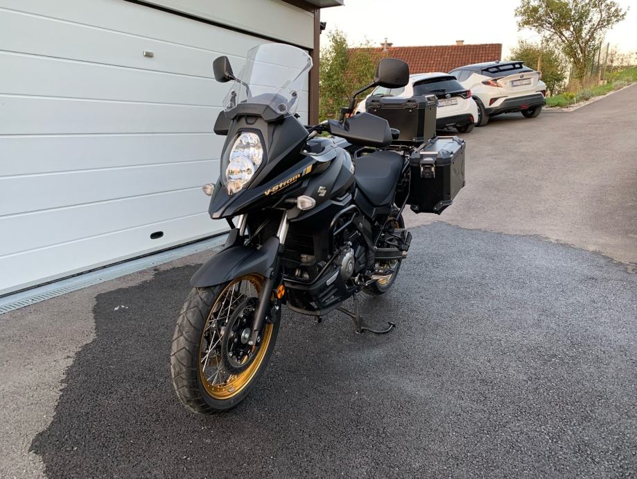 Suzuki V Strom 650 XT Adventure 650 - 1. vlasnik, 2020 god.