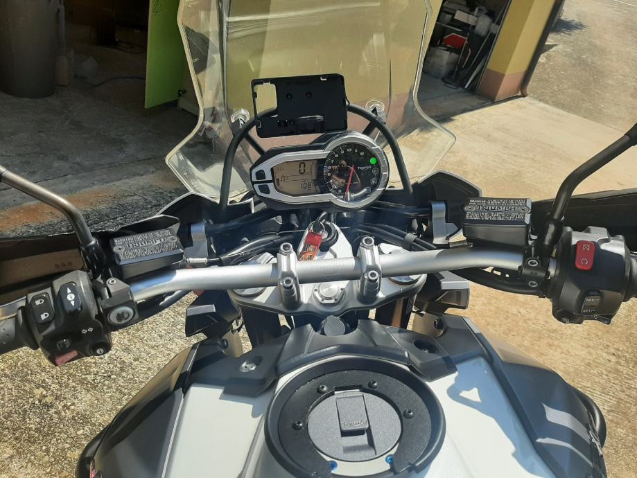 Triumph Tiger 1200 xc Explorer 1215 cm3, 2014 god.