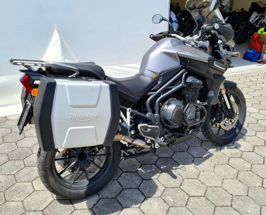 Triumph TIGER EXPLORER 1200 ABS 1215 cm3 S GARANCIJOM, 2013 god.
