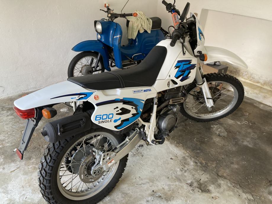 Yamaha TT600E 600 cm3, 1998 god.