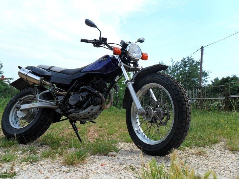 Yamaha Tw 125 cm3, 2002 god.