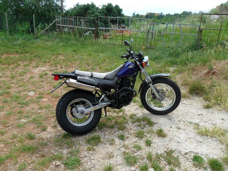 Yamaha Tw 125 cm3, 2002 god.