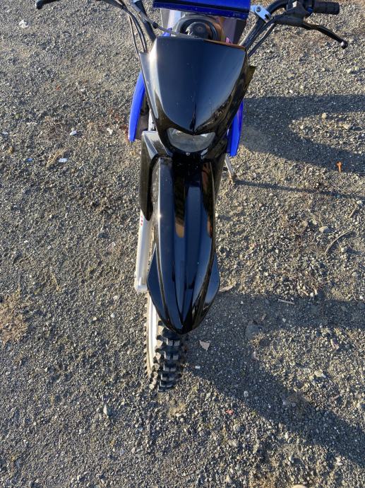 Yamaha XT 125 r 125 cm3, 2007 god.