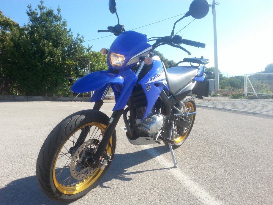 Yamaha XT 125 X 125 cm3, 2008 god.
