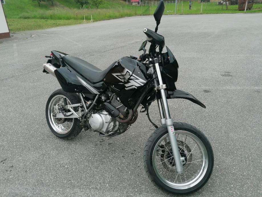 Yamaha XT 600 E SUPERMOTO, 2000 god.