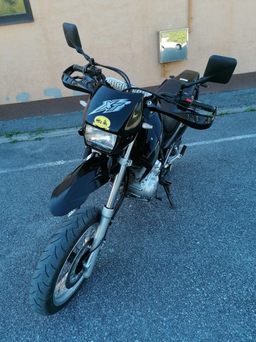Yamaha XT 600 E SUPERMOTO, 2000 god.