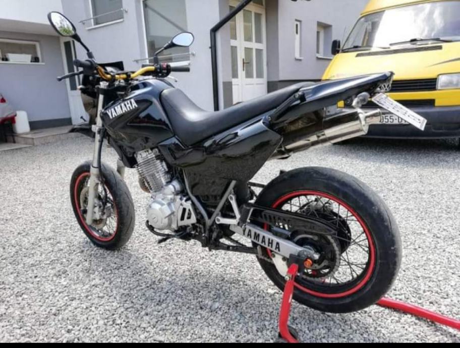 Yamaha XT600E 599 cm3, 2000 god.