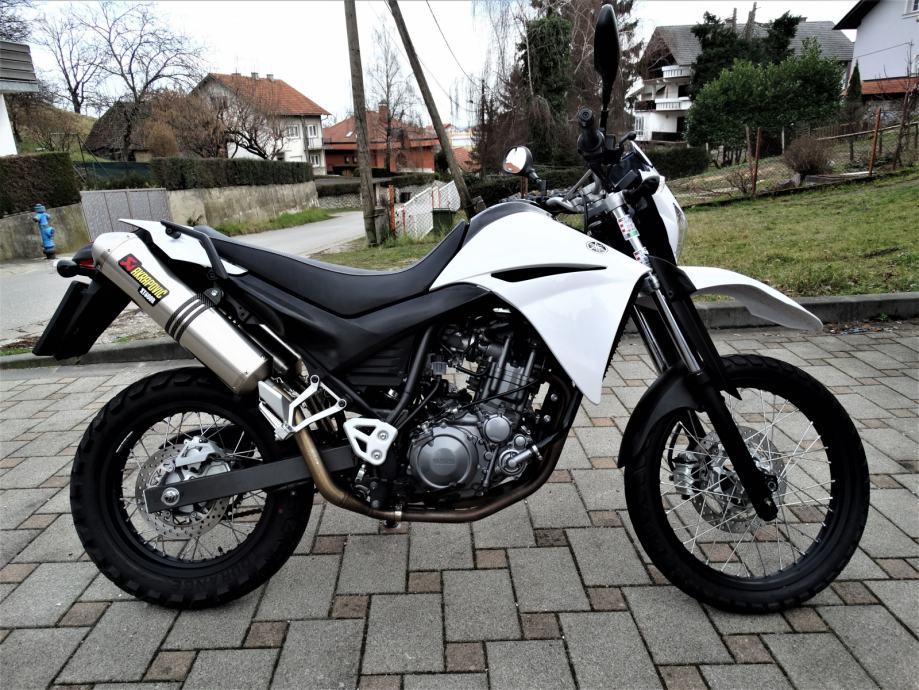 Yamaha XT660R 07/2013. Akrapovići, Originalnih 17.570 km. Reg.12.2020., 2013 god.