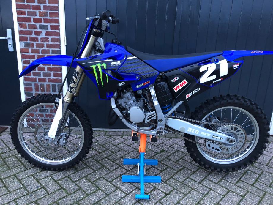 Yamaha YZ 125 cm3, 2015 god.