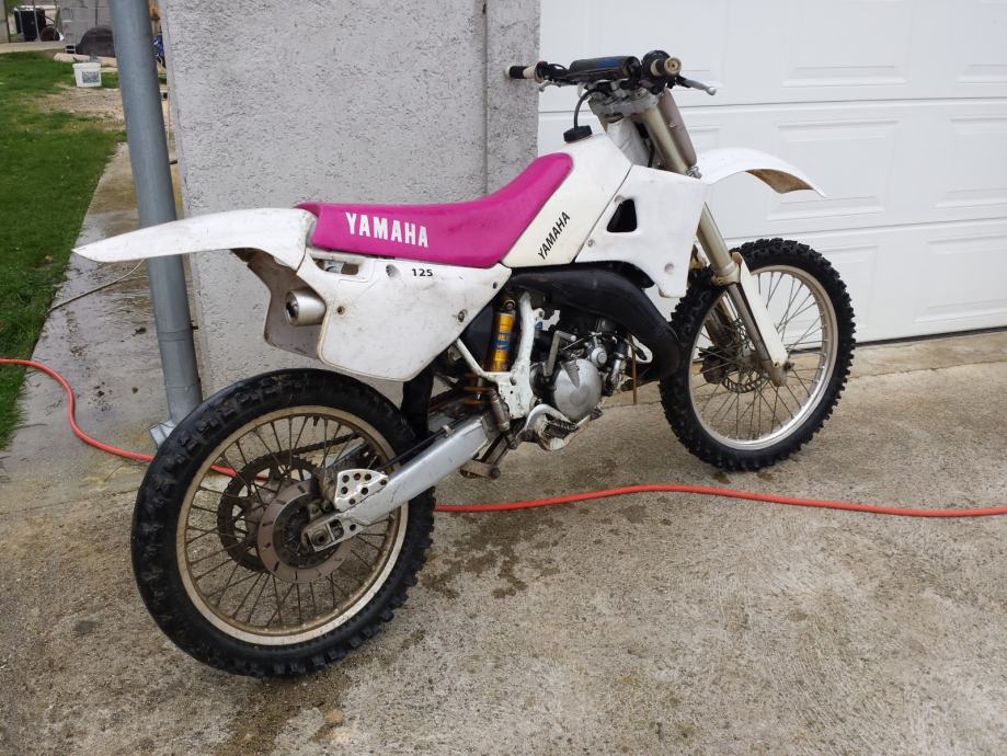 Yamaha YZ125 124 cm3, 1990 god.