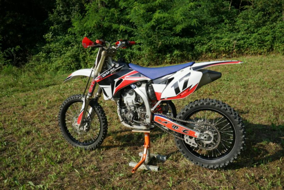 Yamaha YZ250F, 2009 god.