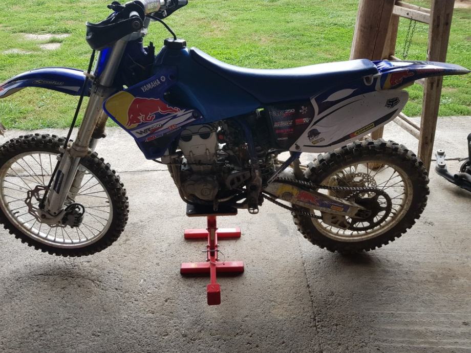 Yamaha YZ426F 426 cm3, 2003 god.