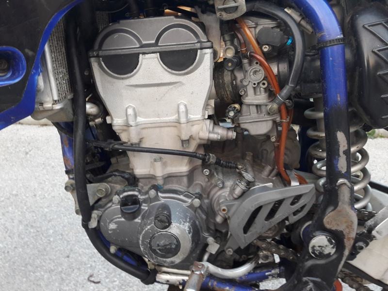 Yamaha YZF 450 450 cm3, 2005 god.