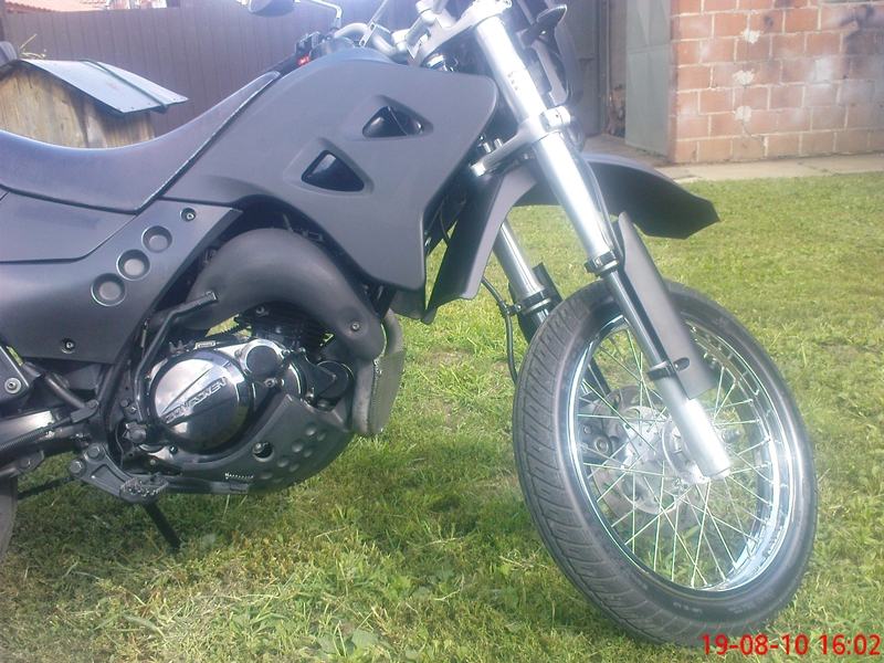 Zongshen gy200 200 cm3 ZAMJENA ZA MOBITEL, 2006 god.