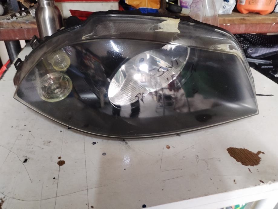 Far za Seat ibicu desni