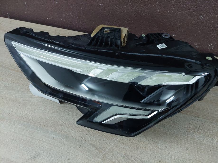 Audi A3 8y far lijevi 8Y0941033 2020/2021/2022/2023