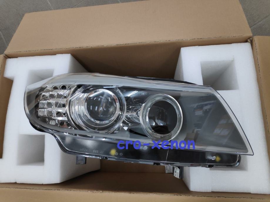 BMW E90 E91 LCI Xenon Far Desni
