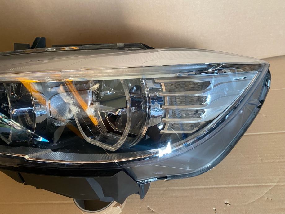 Bmw f32 f33 f36 Full led lijevi led far 7377841