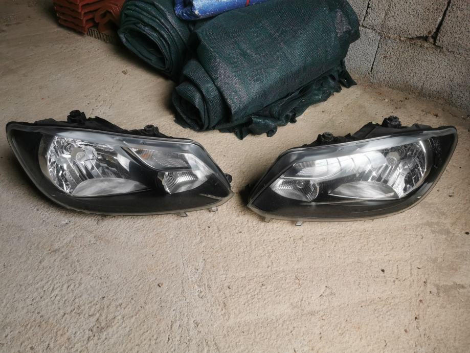 FAR-SVJETLO ZA CADDY / TOURAN