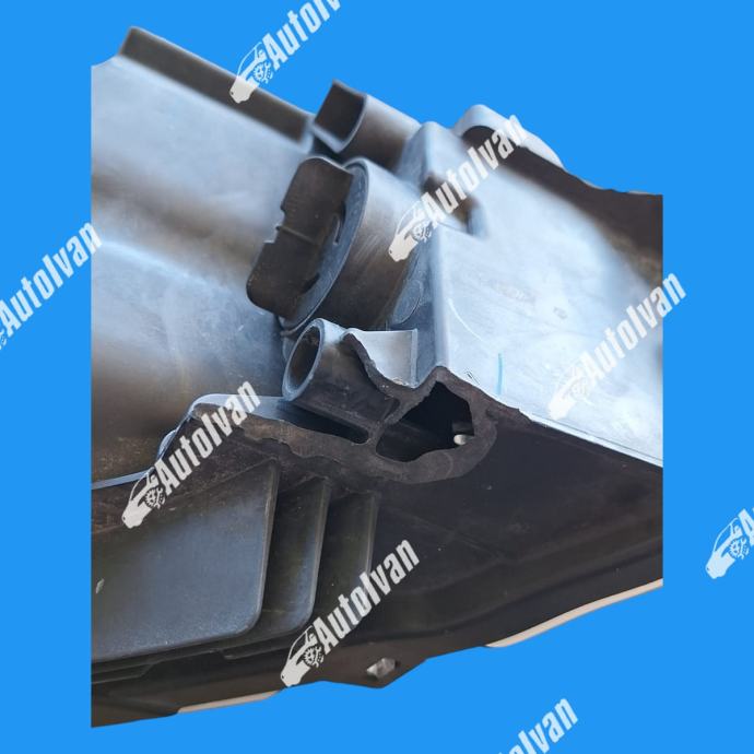 FAR / LAMPA / SVJETLO CITROEN C - ELYSEE 9817297880 90117974 DESNI