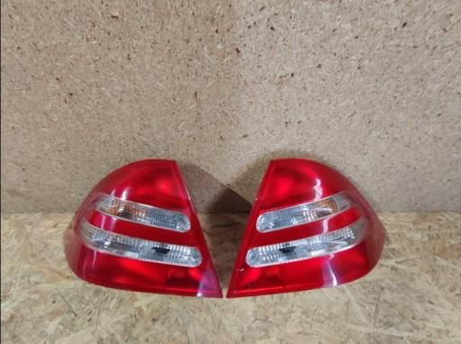 LAMPA FAR ZADNJA ZADNJI MERCEDES W203 A2038200164 KOMPLET