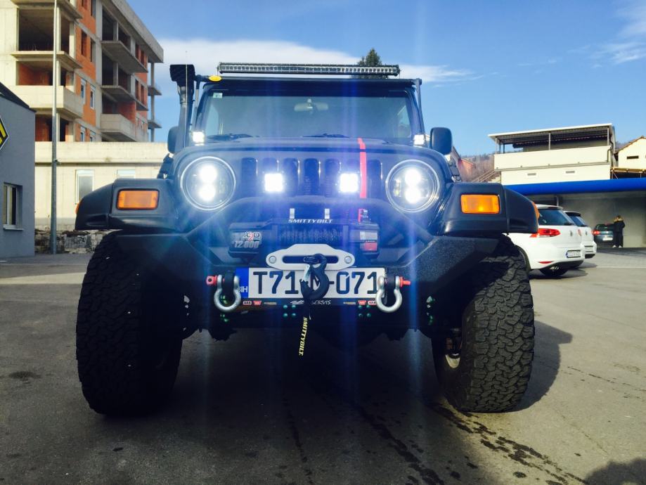 LTPRTZ LED farovi za Jeep , Defender , Mercedes G