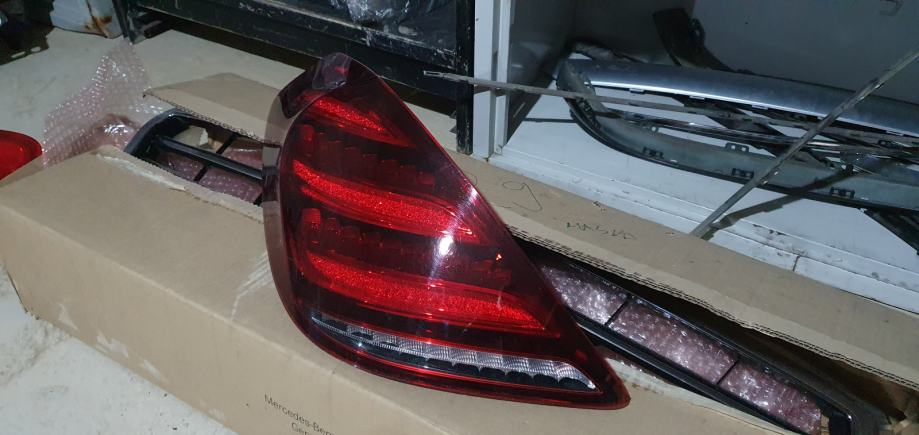 ***MERCEDES BENZ ** FAR ZADNJI LIJEVI S ***A2229066904 / A2229065401**