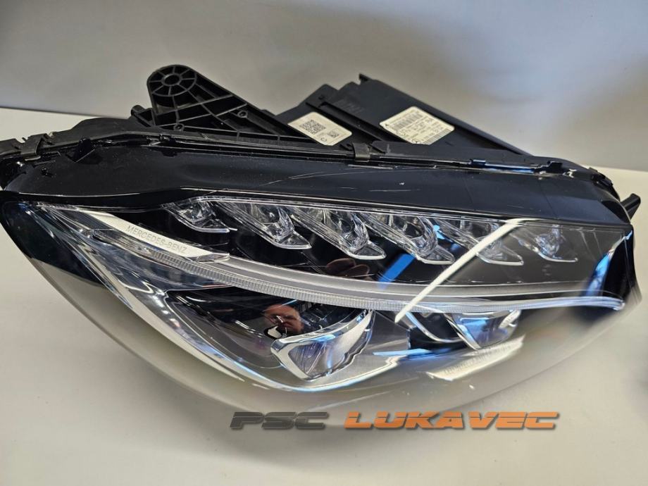 MERCEDES C KLASA FAROVI W205 LED INTELLIGENT LIGHT SYSTEM