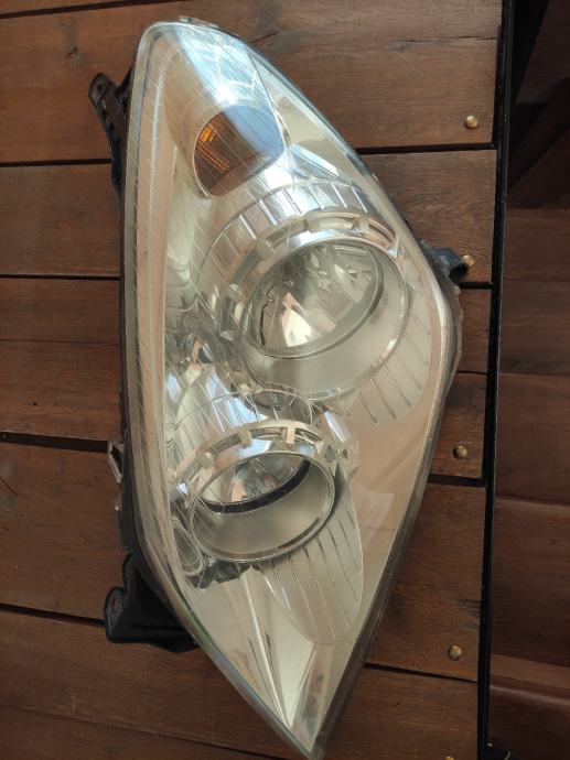 LIJEVI FAR OPEL ASTRA H