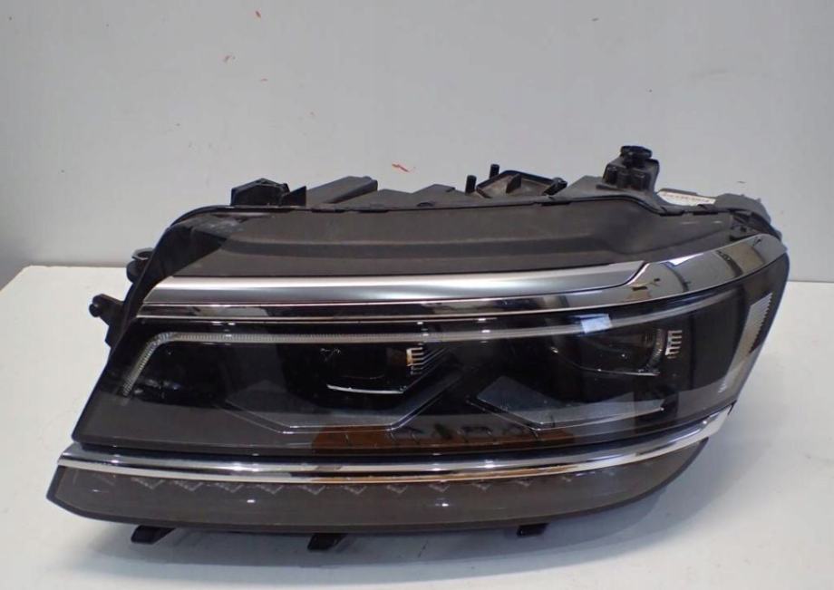 Prednje lijevo svjetlo VW TIGUAN 15- FULL LED 5NB941081A