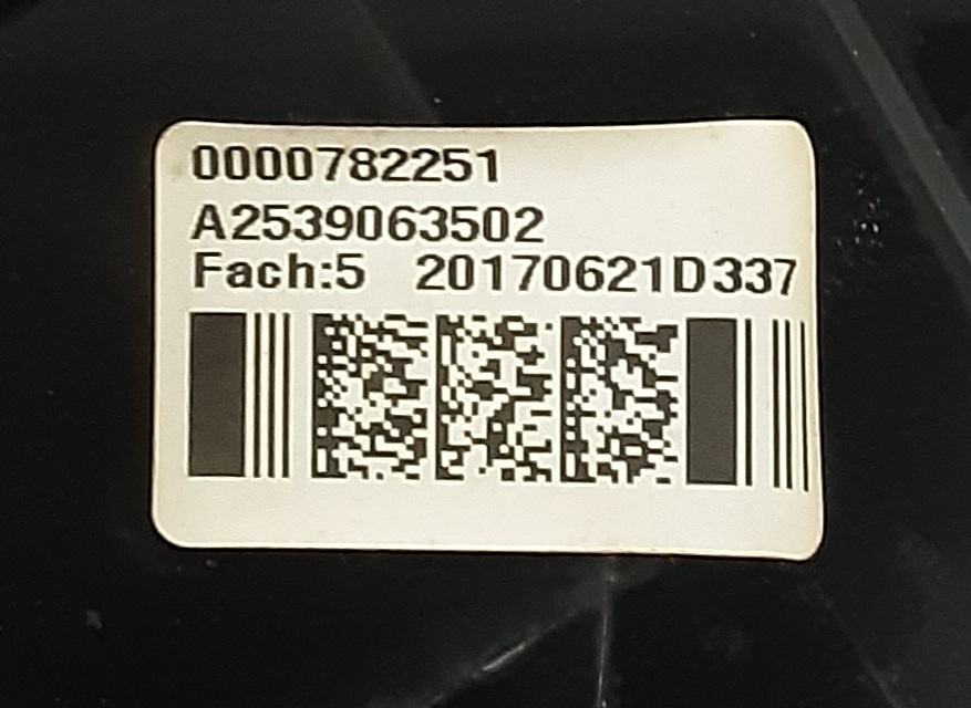 Štop svjetlo Mercedes GLC C253 2016-2020 / A2539063502