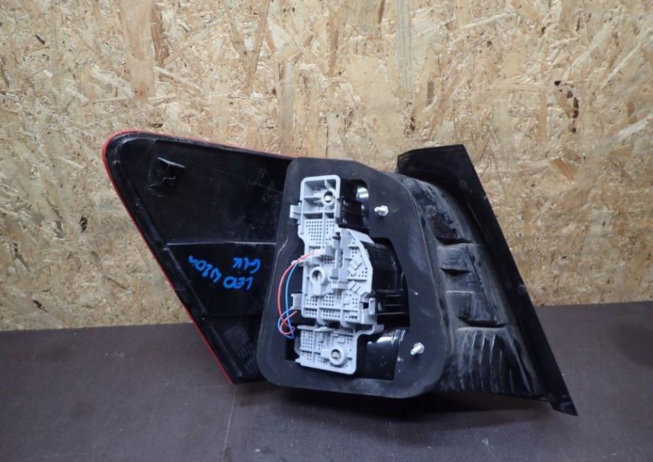 SVJETLO STRAŽNJE DESNO MERCEDES GLK W204 LED A2048202664