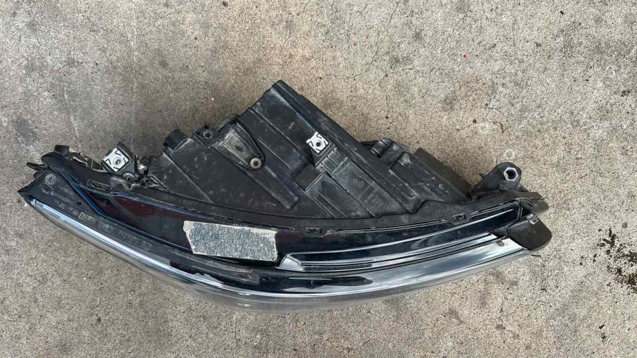 VW golf 8 desni far 5H1 941 006B