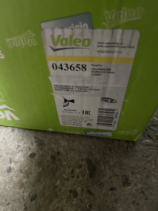 VW Scirocco prednji lijevi orginal far, bi xenon