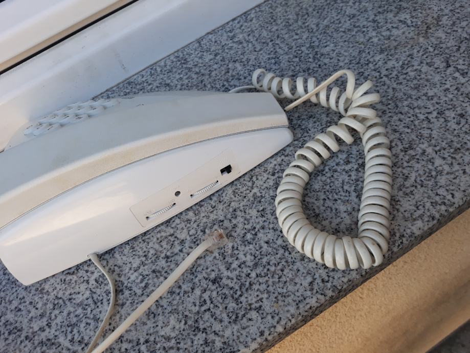 Iskra Comet kućni telefon