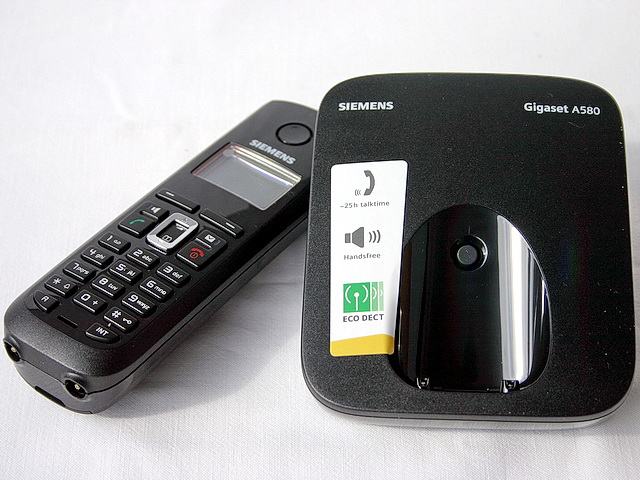 Siemens Gigaset A580 DECT bežićni kućni ili uredski telefon