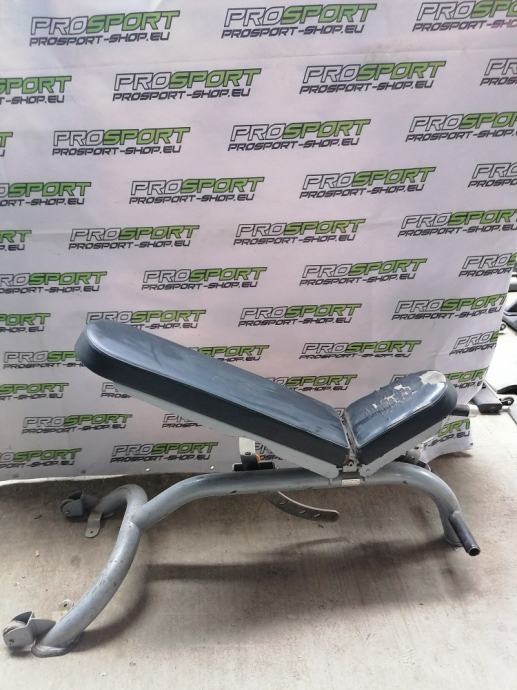 Body power adjustable bench