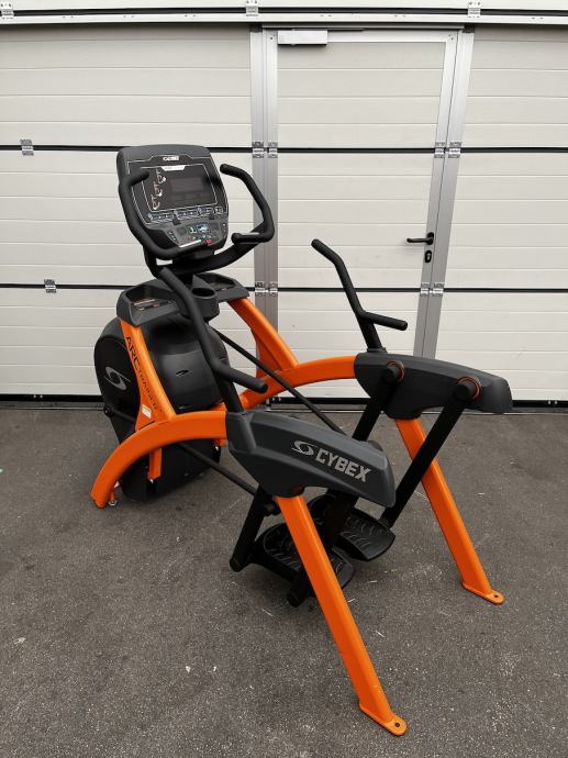 CYBEX PROFESIONALNI FITNESS KOMPLET CARDIO + STRENGTH