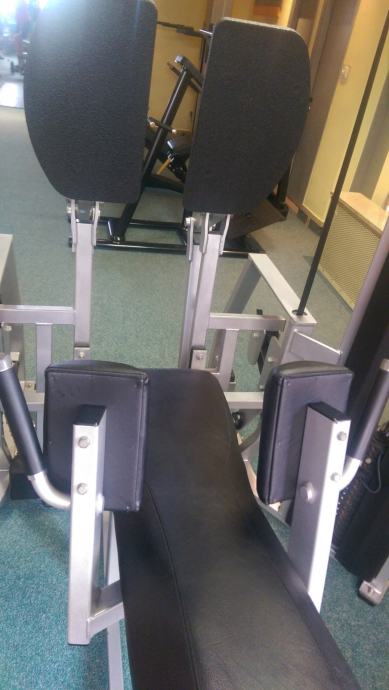 HAMMER STRENGTH MTS SQUAT-LEŽEĆA PREŠA ZA NOGE