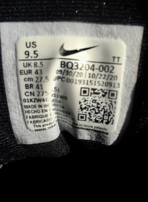 Nike tenisice br.43.