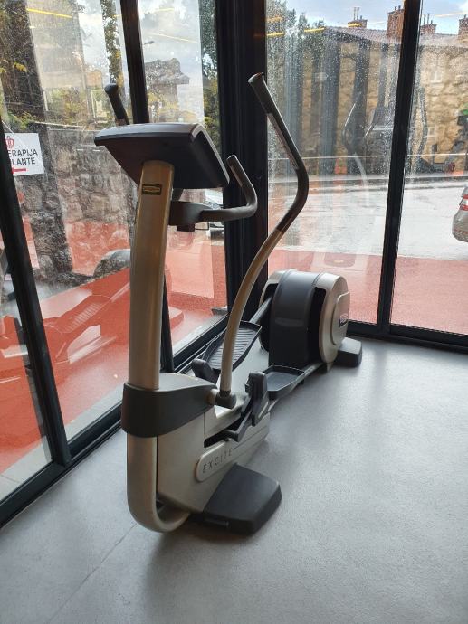 Orbitrack TechnoGym Excite Synchro 700 eliptical