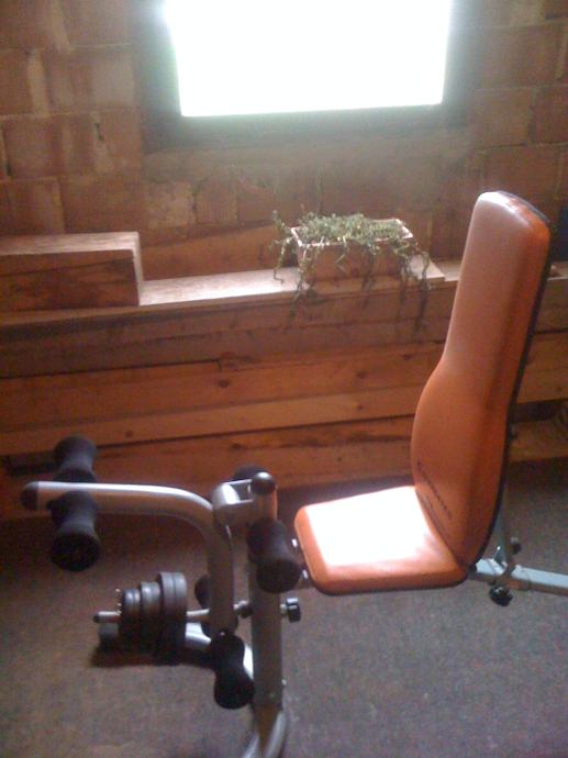 PRODAJEM!!!komplet ENERGETICS POWER BENCH 280