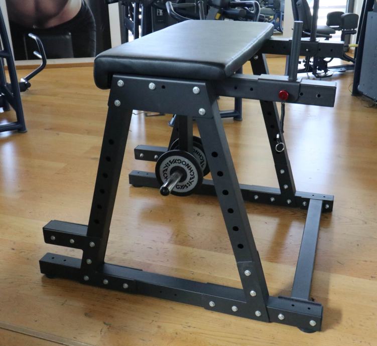 Reverse Hyper-extension machine