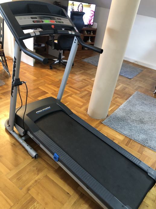 Traka za trčanje Pro-Form Style 4500