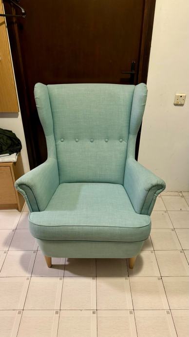 Strandmon IKEA fotelja