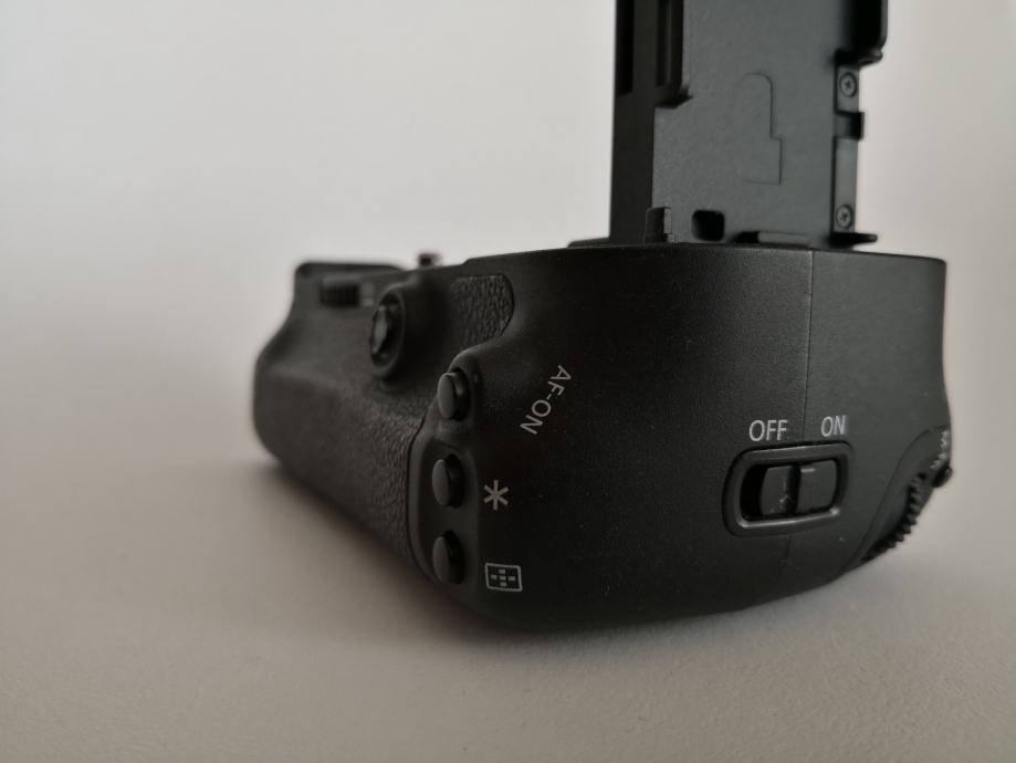 Canon BG-E11 grip za Canon 5D mark III