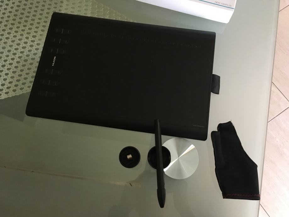 Graficki tablet HUION 1060 plus
